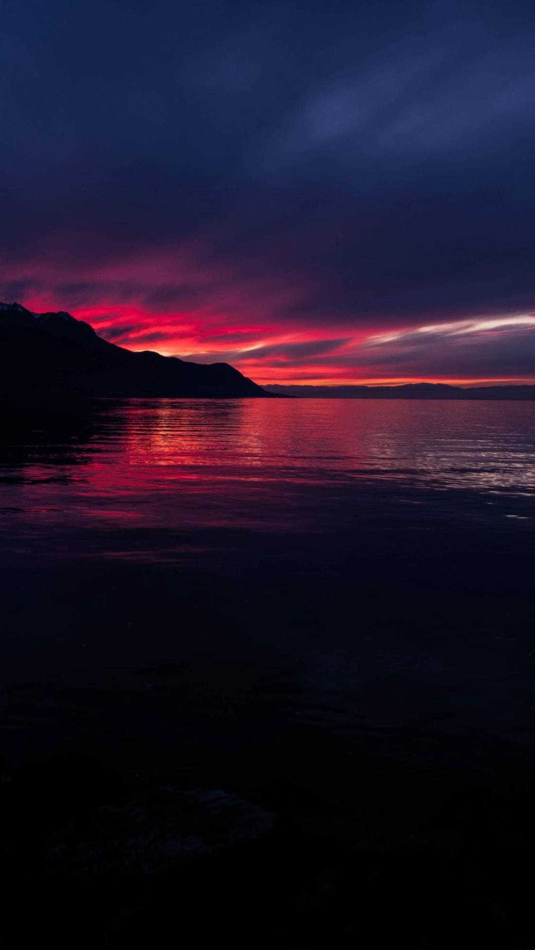 Beautiful Purple Sunset Pretty Purple Of A Beach Sunset Wallpaper