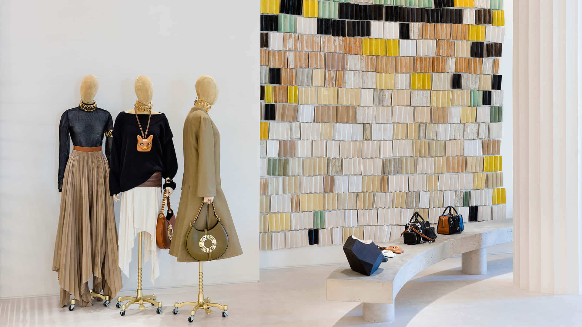 Loewe Wallpapers | WallpapersOK