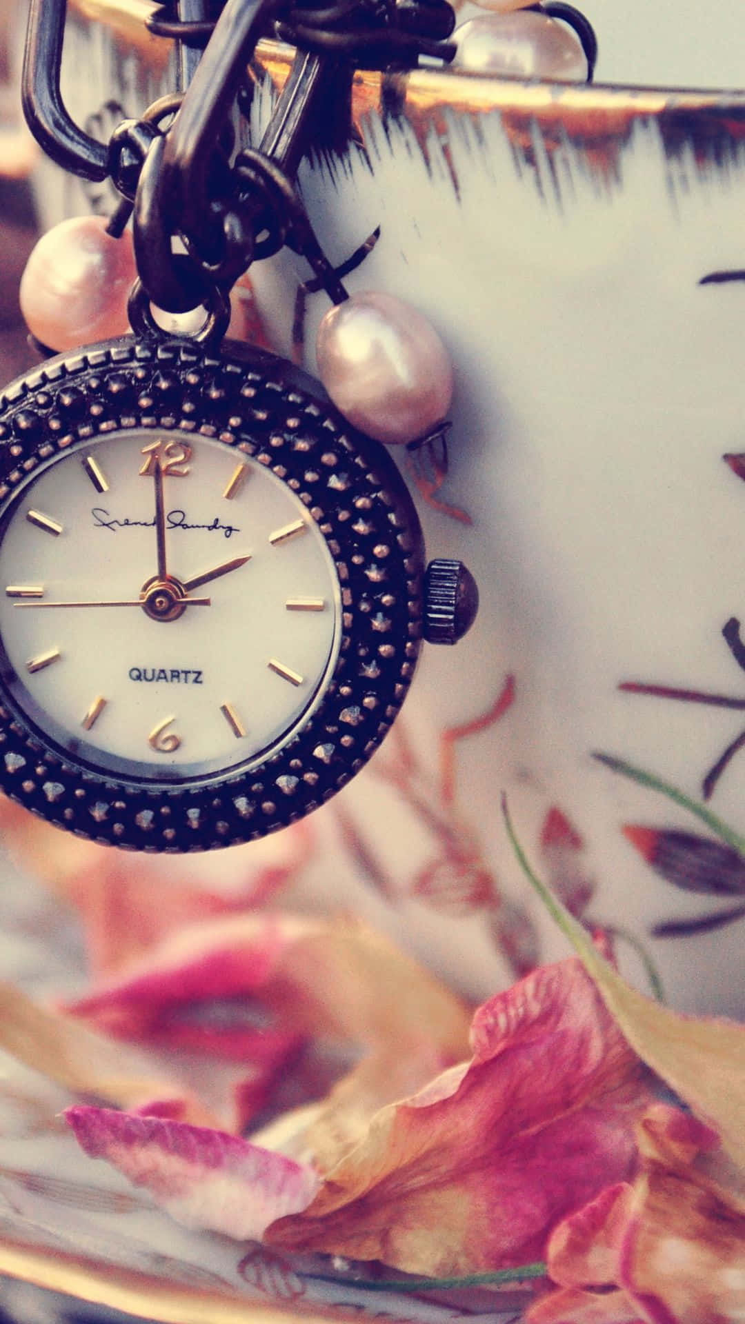 Girly beautiful wallpaper store