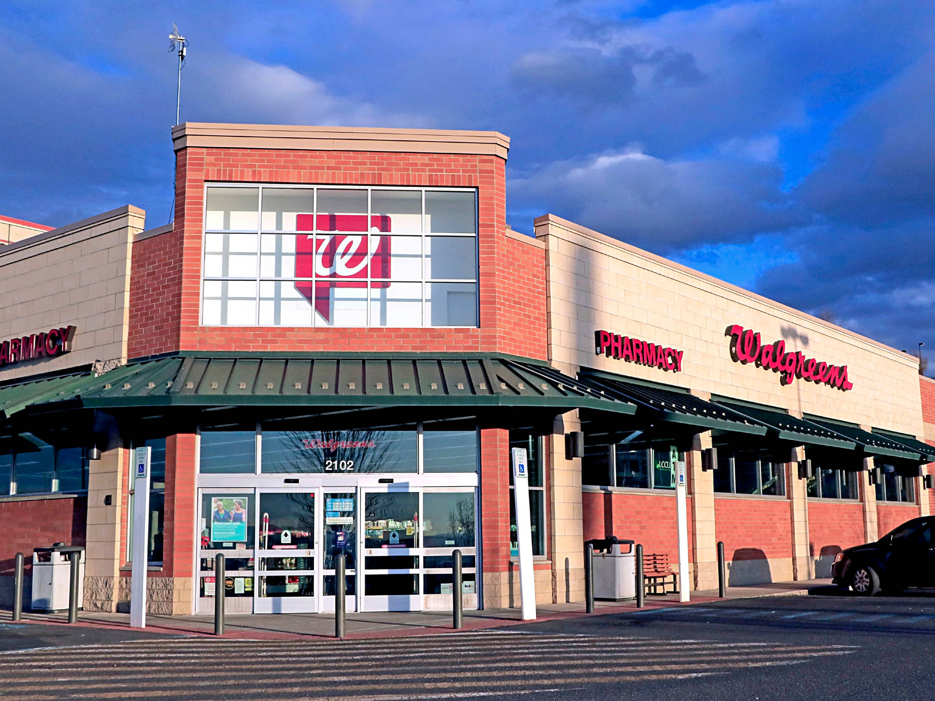 Walgreens Wallpaper 68 Walgreen Inside Images, Stock Photos, 3D