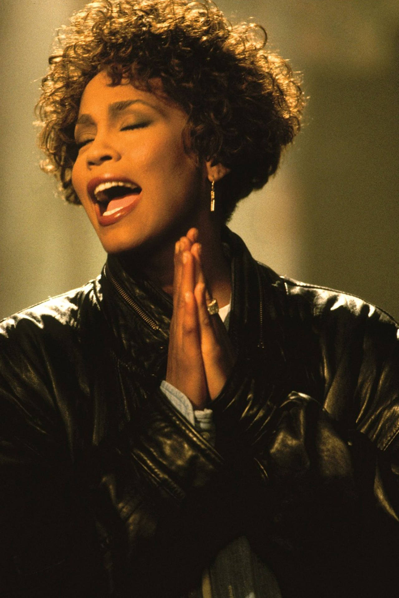Whitney Houston Wallpapers Circa 1984: Singer WHITNEY HOUSTON.